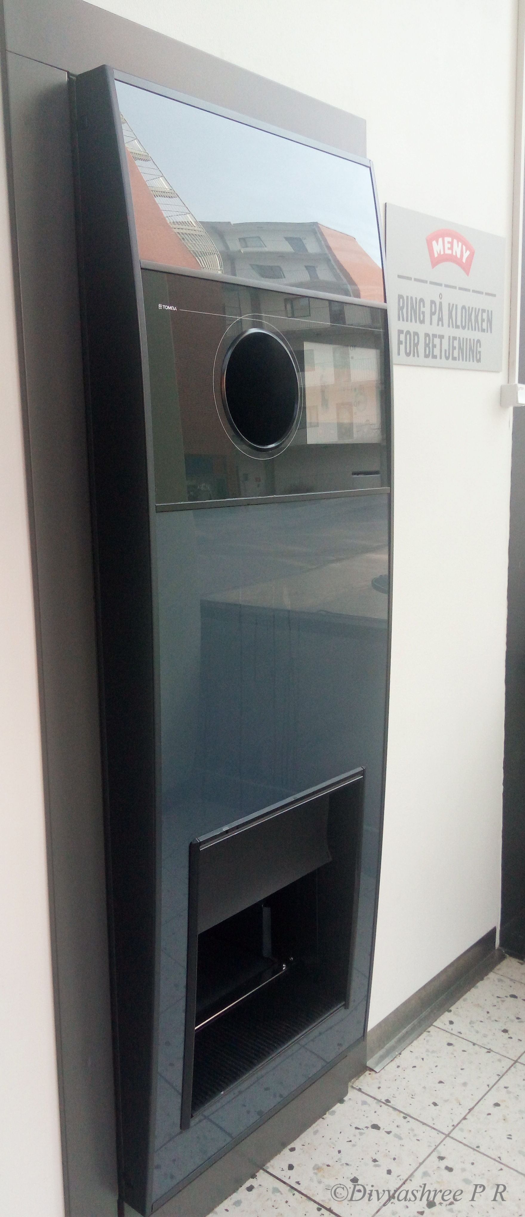 ‘PANT-ing’ away with bottles and cans – Q3 Info